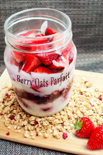 Overnight Triple Berry Oats Parfait